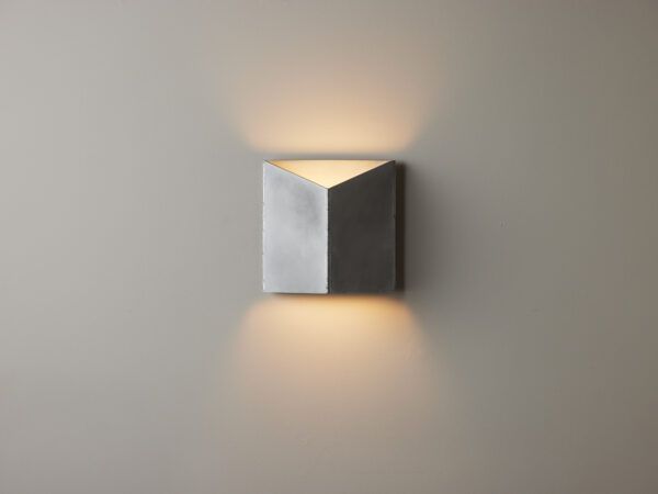 PELLE — Helm Wall Sconce
